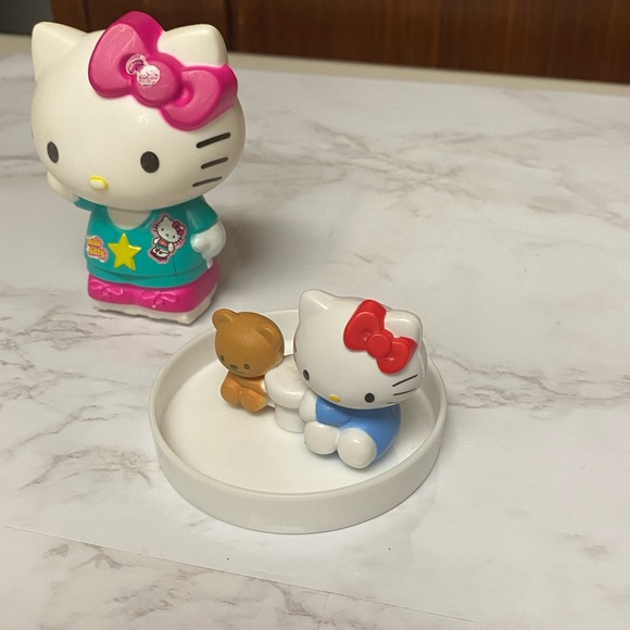 McDonald's | Toys | Hello Kitty Sanrio Mcdonalds Toy Spinning Cake ...